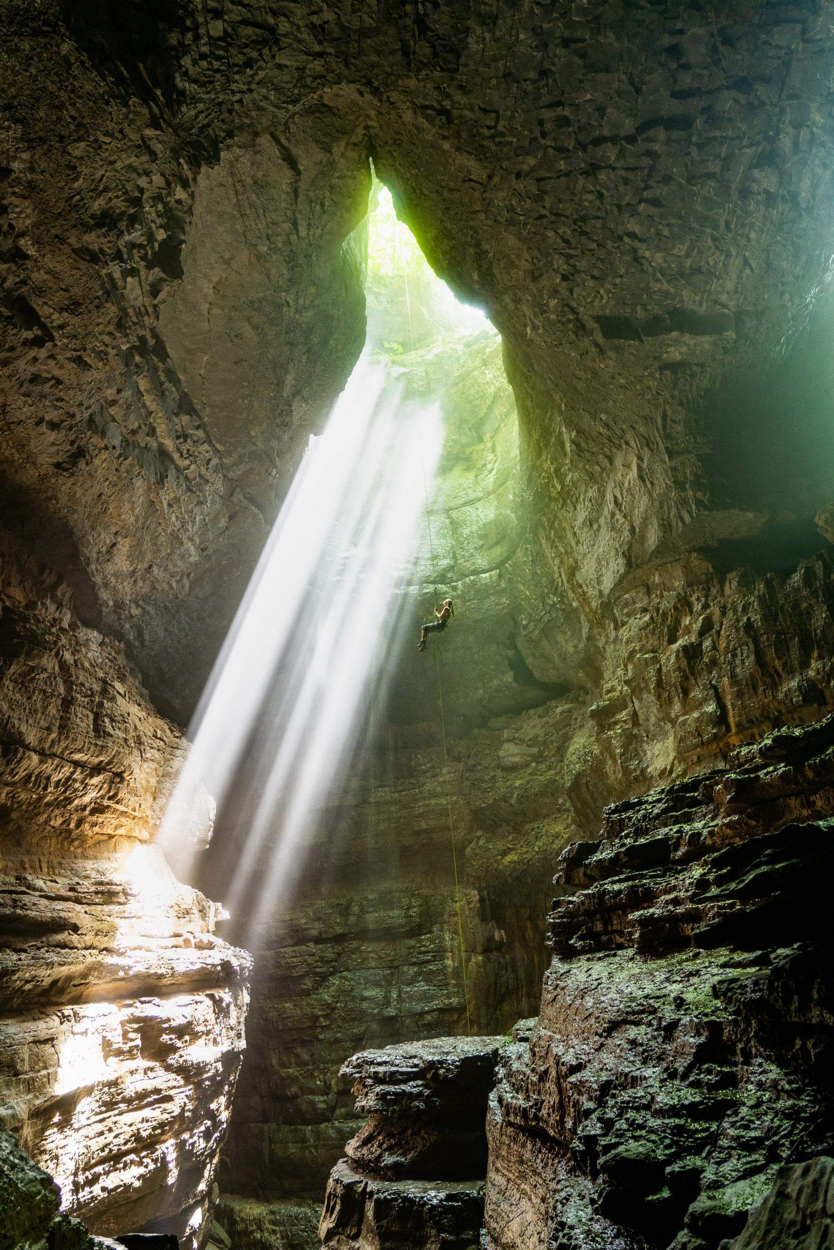 Exploring Alabama's Stephen's Gap Cave Operation.Adventure