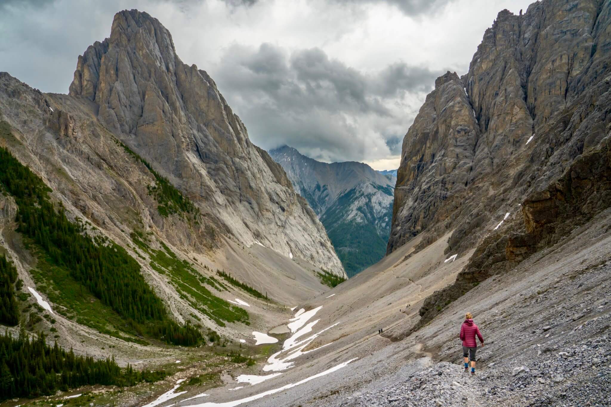 7 MUST-DO Hikes in Banff National Park on Your First Visit